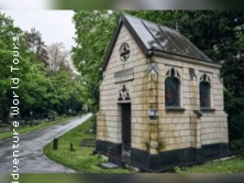 Melaten Friedhof: Tour mit allen Sinnen, Köln - Tickets and infos for ...